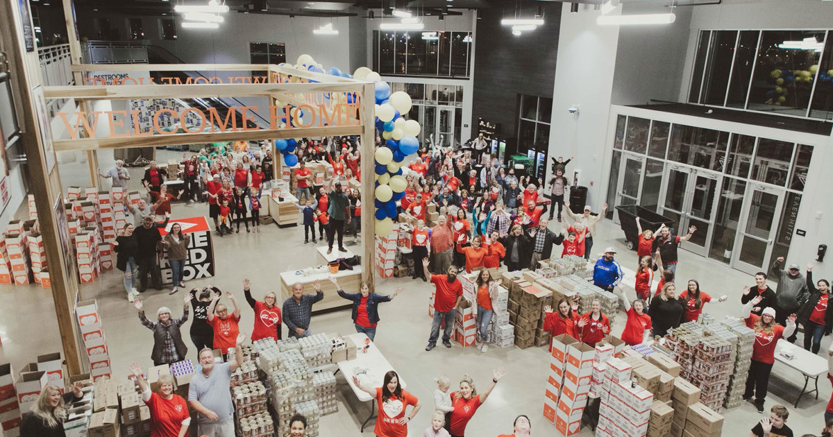 Pratt Locations Spread Holiday Cheer by Donating to Local Community ...